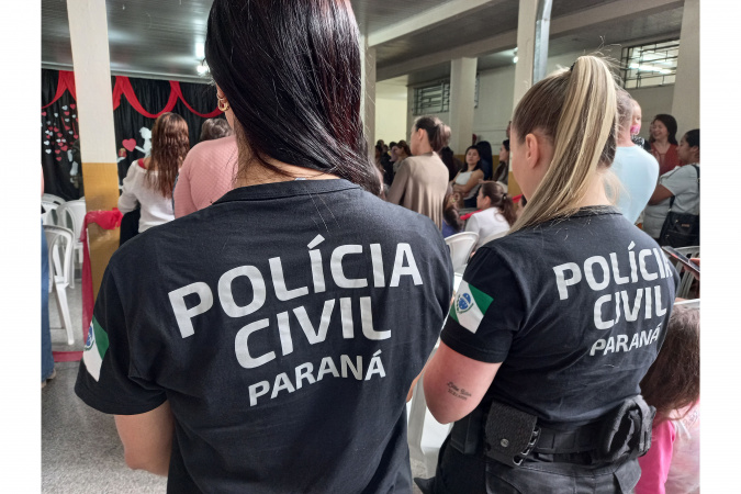 Polícia Civil confecciona 411 carteiras de identidade na PCPR na Comunidade em Colombo ...